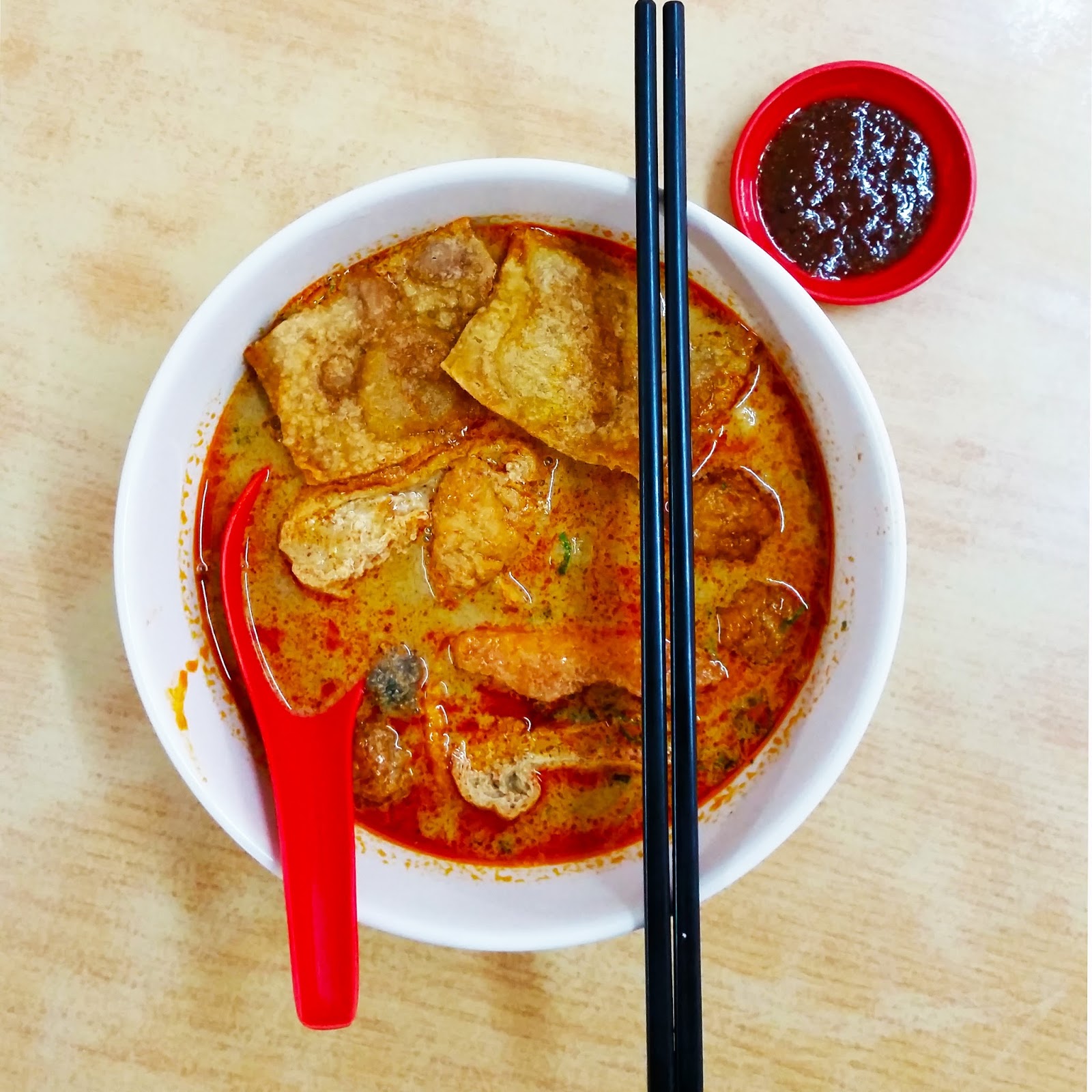 W. W. Laksa House at Johor Bahru - Maddox Tan