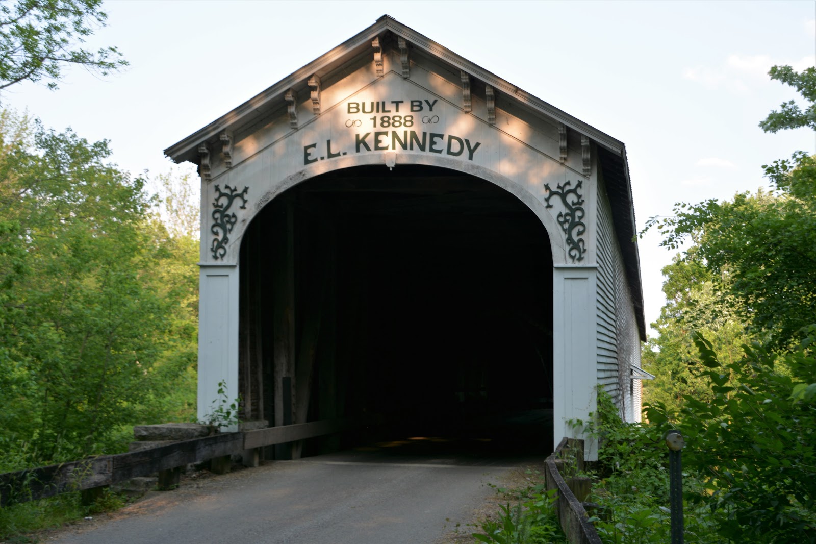 COVERED BRIDGES IN OHIO +: FORSYTHE MILL COVERED BRIDGE - MOSCOW, INDIANA