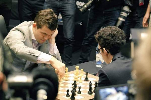 AJEDREZ MENTAL: Magnus Carlsen Campeon Mundial de Ajedrez 2018 - 2020