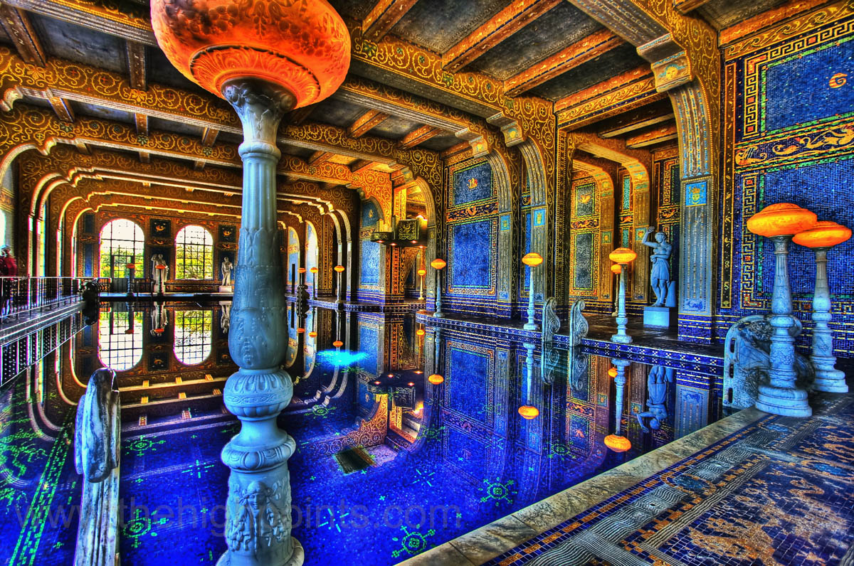 Tengase Presente: Castillo Hearst, en California