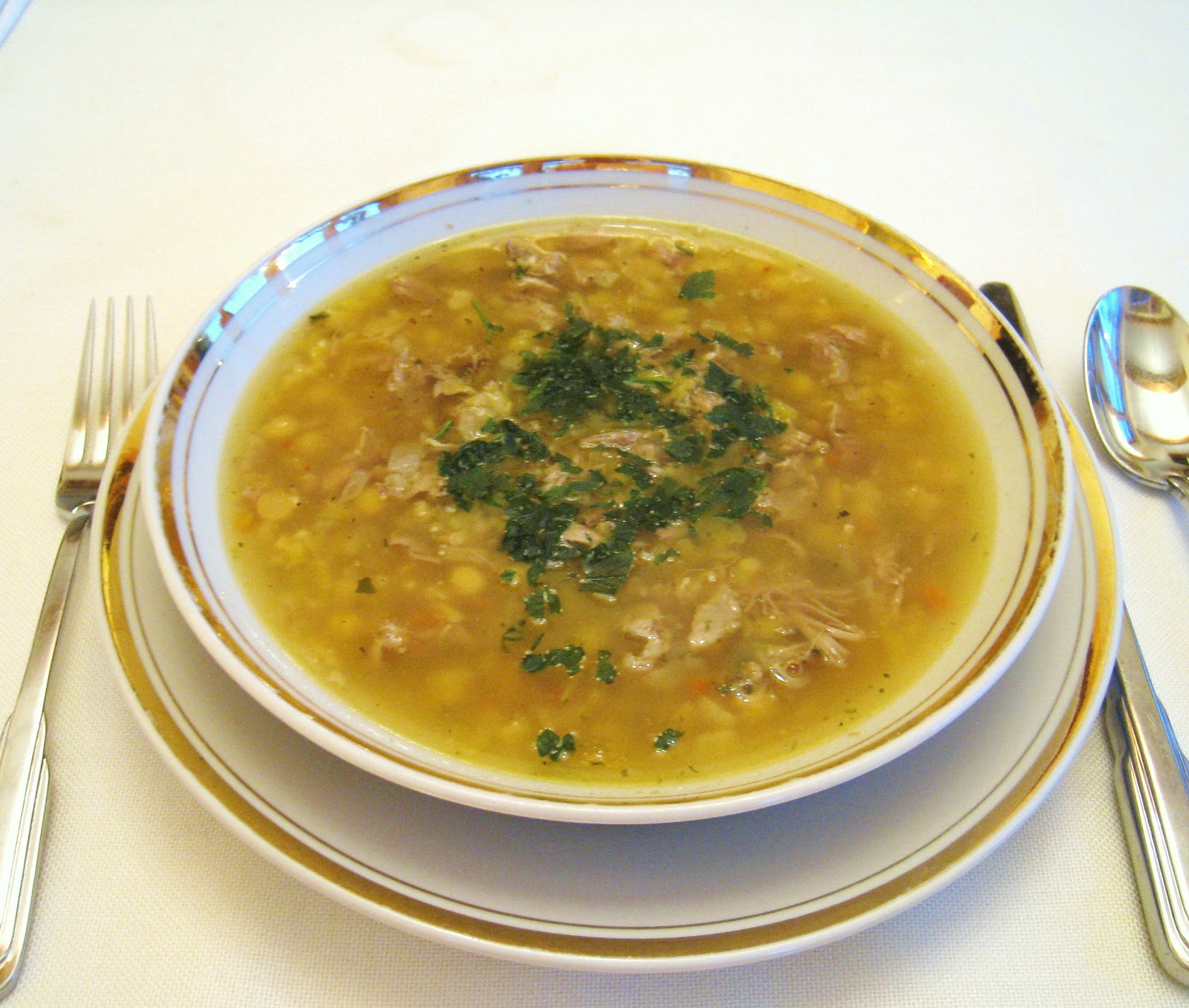 Gera virtuvė: Žirnių sriuba ir keptas kalakutas