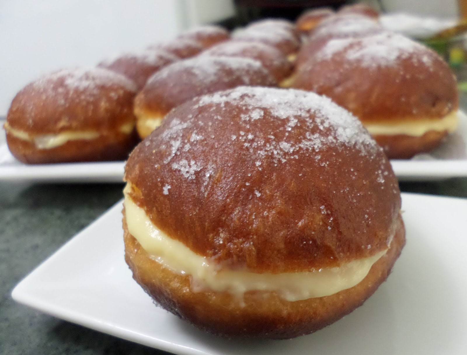Mi pastelería: Bombas rellenas de crema pastelera