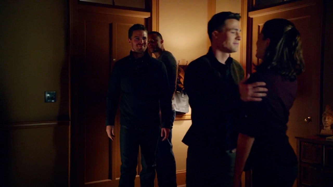 Arrow - Draw Back Your Bow - Review - "Flarrow is coming!"