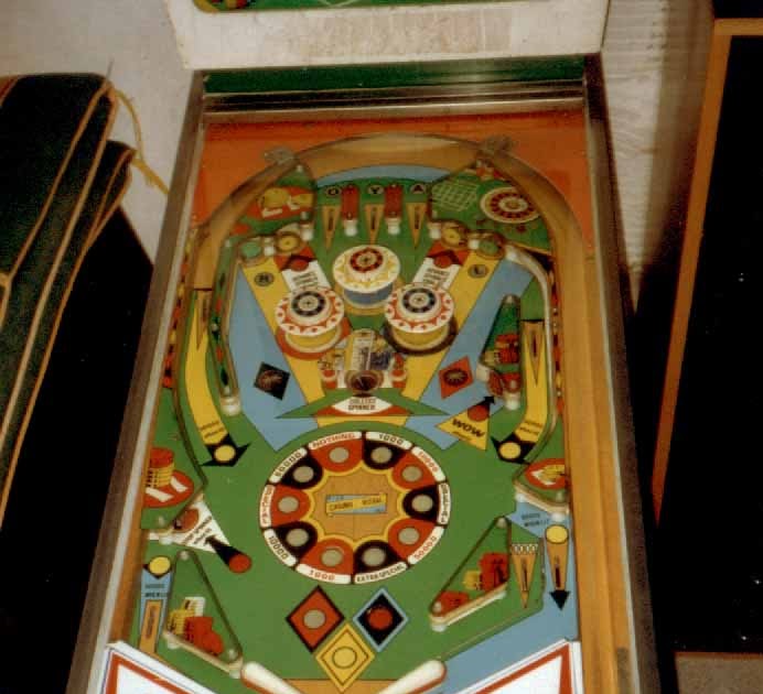 so I bought a pinball machine: Italian Pinball Database