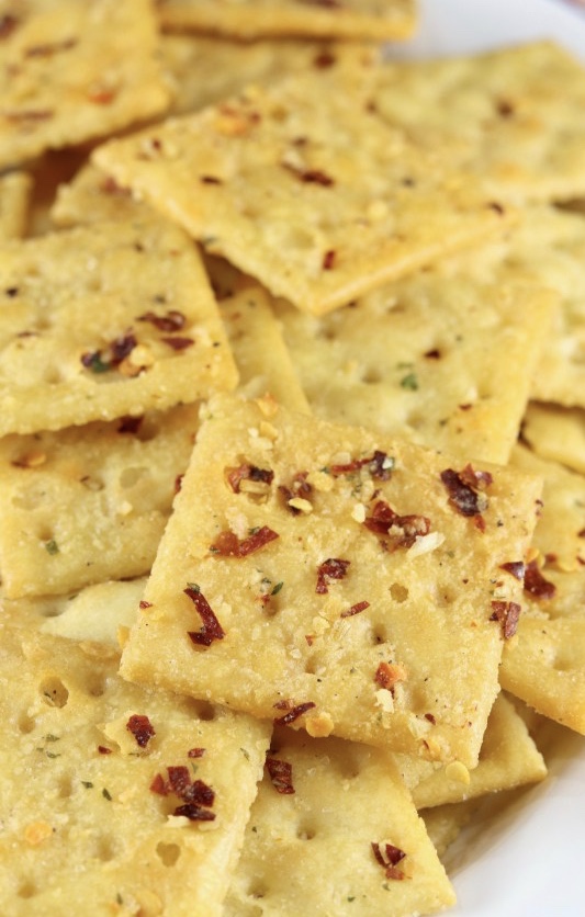 Cooking with Barry & Meta: Saltines with a Kick!