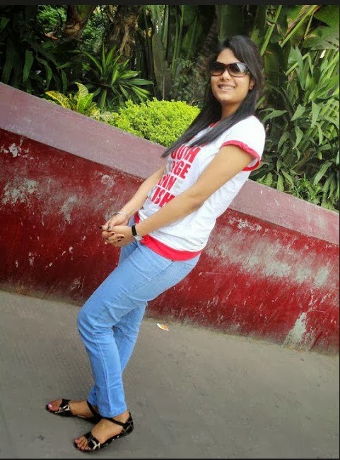 Dhaka University Hot Bangladeshi Girls Exclusive Photos Strata Barhaa 9402