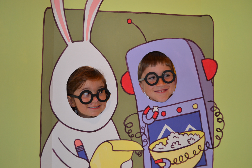 oya baka mama: Rabbit and Robot