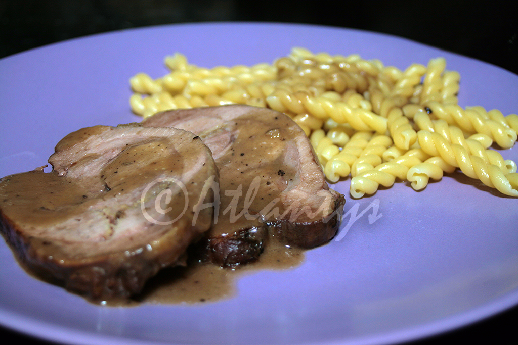 Terapia do Tacho: Roti de peru no tacho (Braised turkey roti)