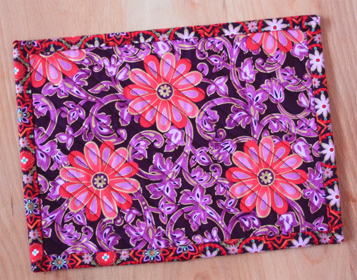 Sew in Love {with Fabric}: Mug Rug Blog Hop: Day 1