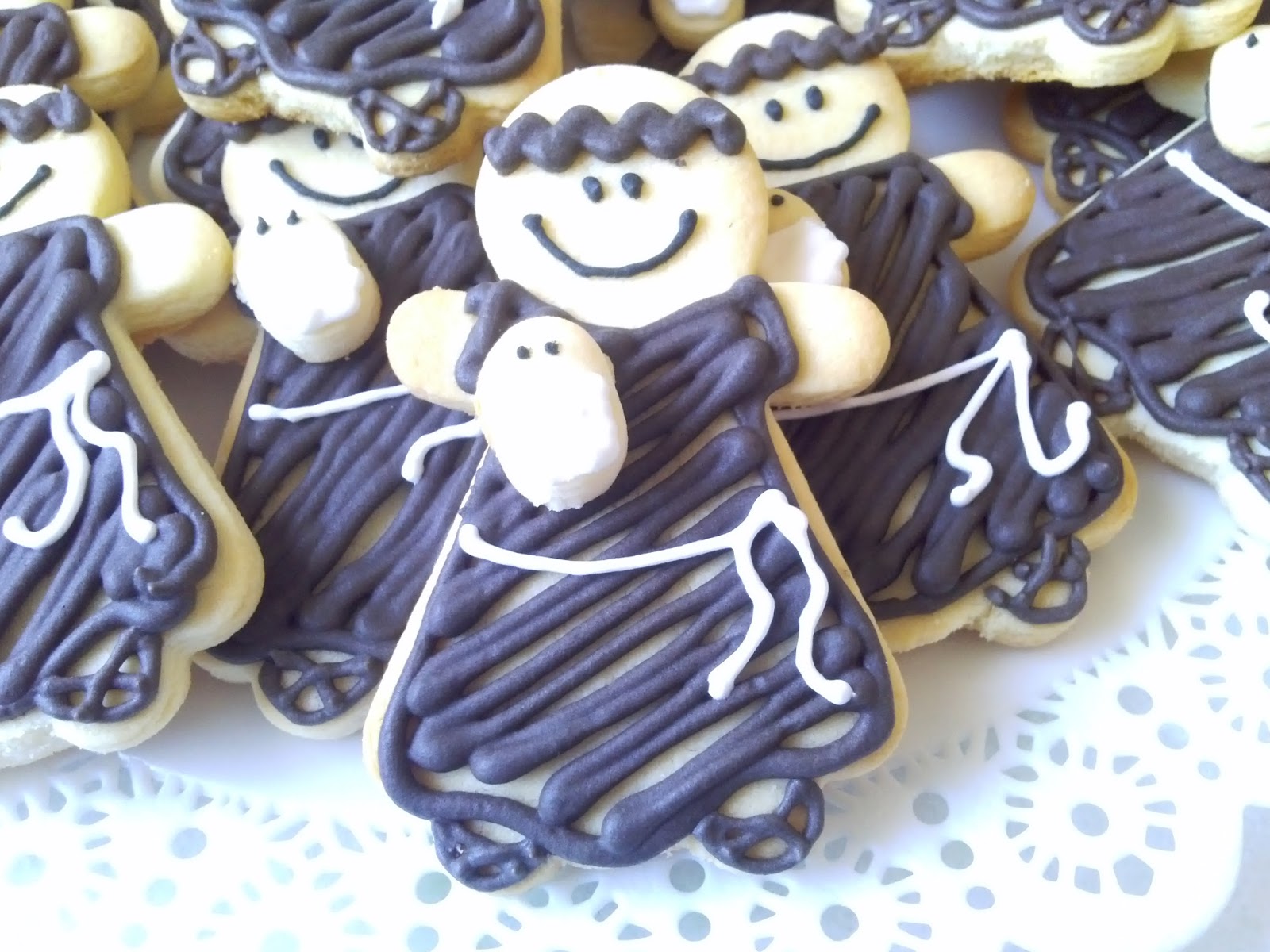 Belos Caramelle: Biscoitos decorados Santo Antônio