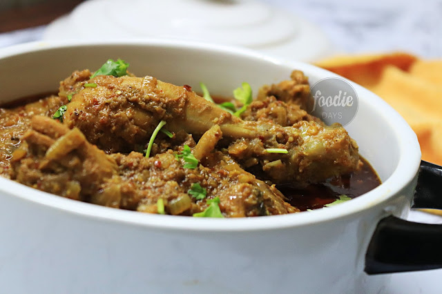 Kolhapuri Chicken Curry Recipe | Spicy & Delicious chicken curry