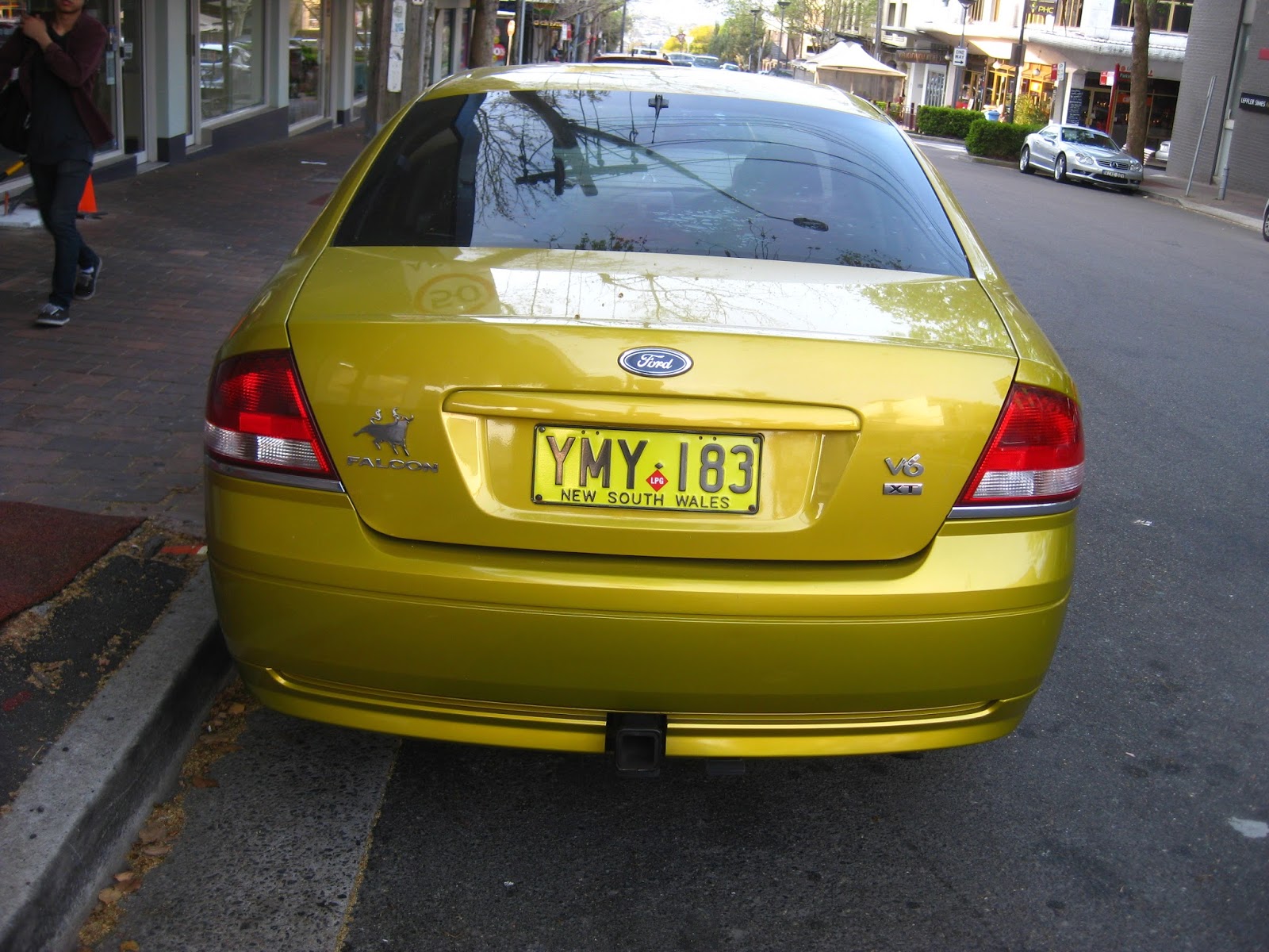 Aussie Old Parked Cars: 2002 Ford BA Falcon XT V6