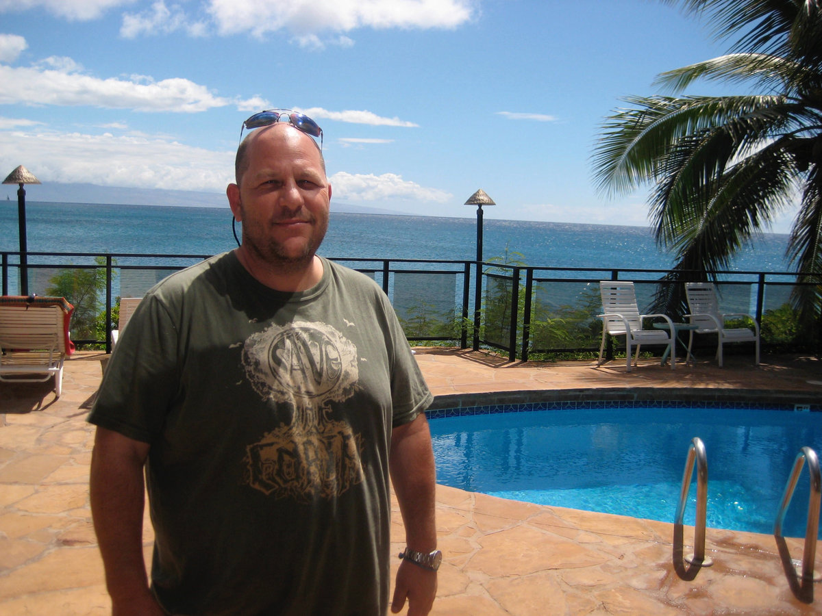 John Frusciante effects: John Frusciante relança música em homenagem a ...