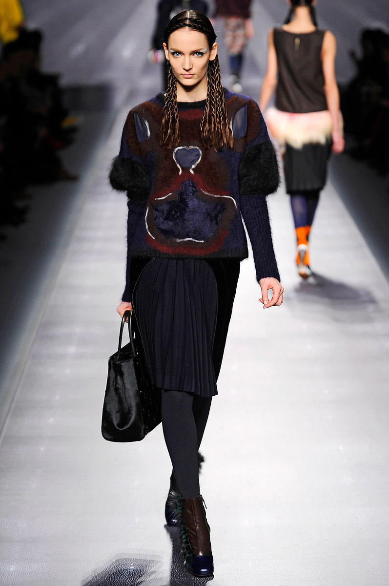 Runway : Fendi Fall-Winter 2012-2013 Women's Collection | Cool Chic ...