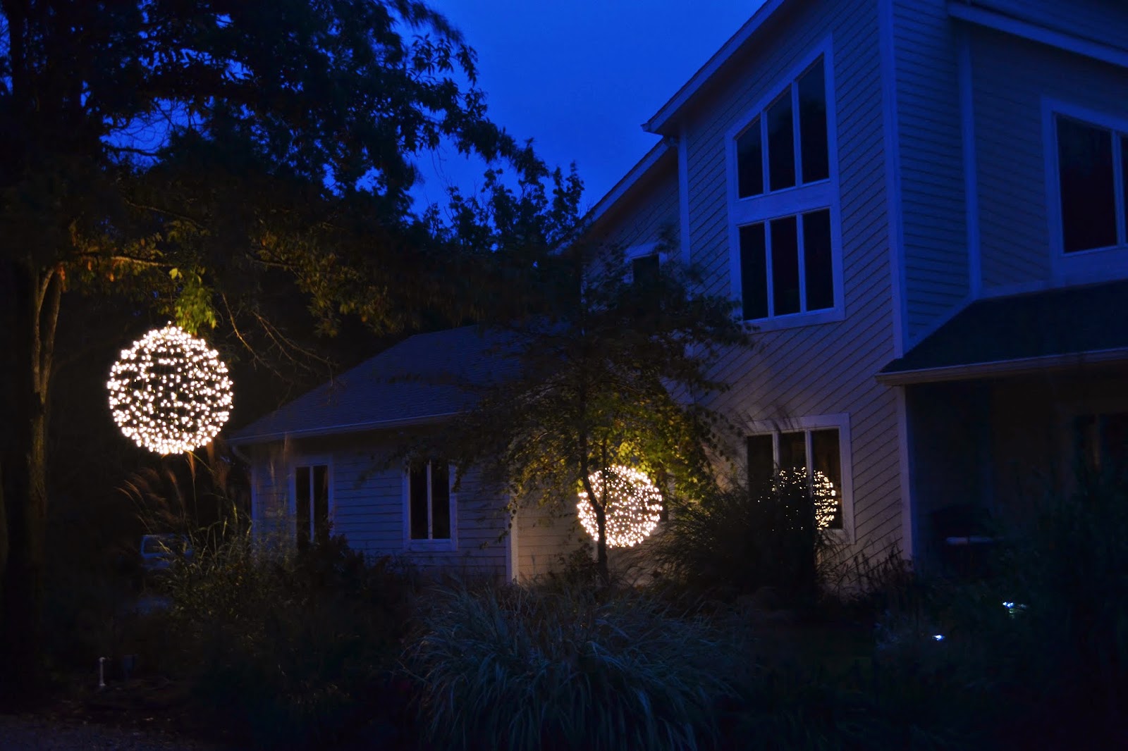 .: How To Make Your Own Hanging Light Orb