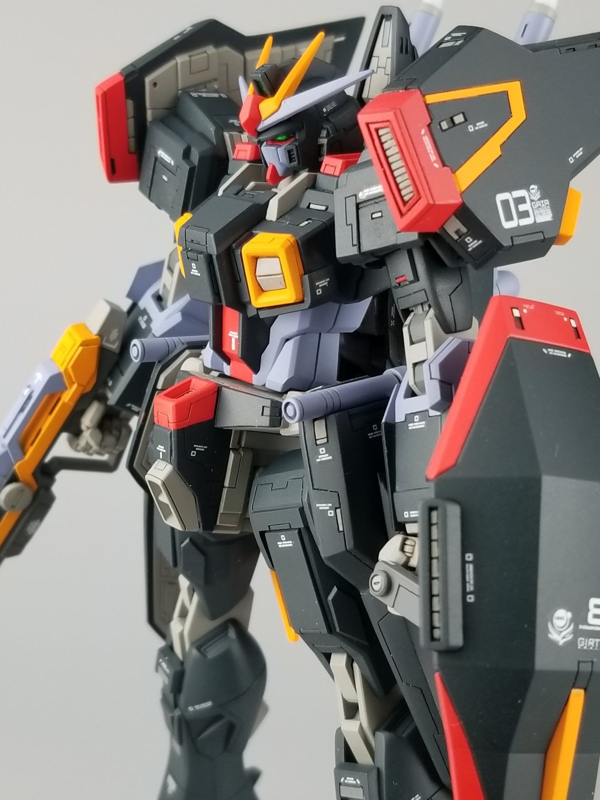 Gundam Hobby Life Features NAOKI's MG Destiny Gundam