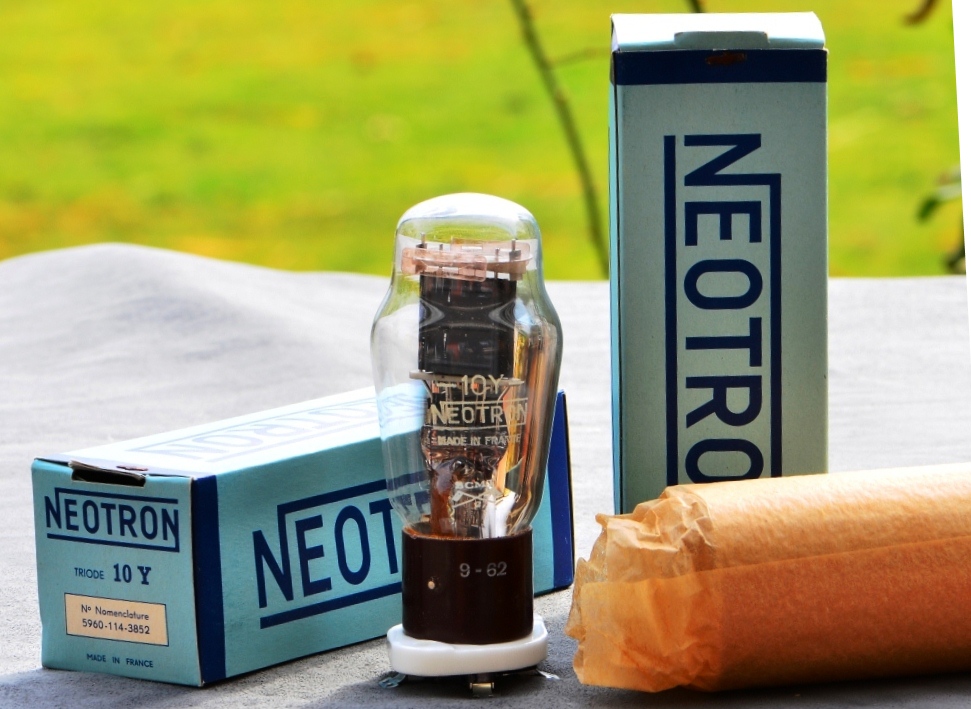 VinylSavor: February 2012