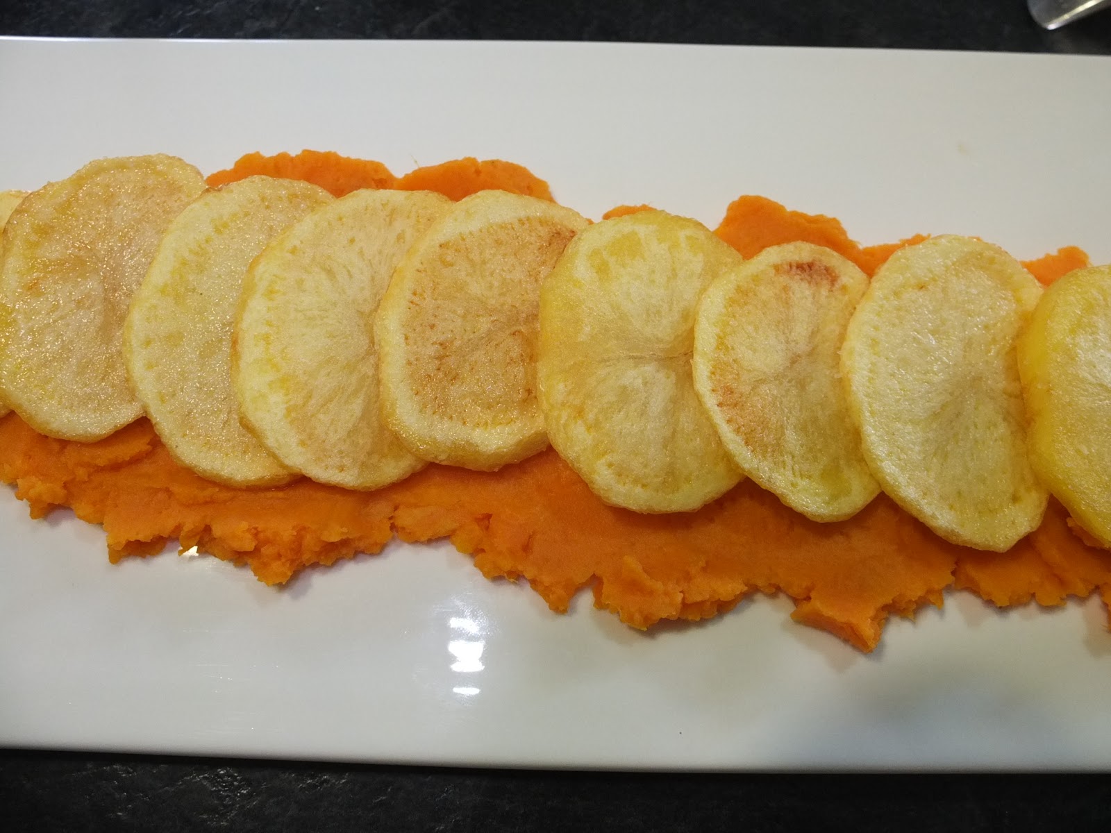 Cocinando con Lola García: Pulpo sobre patata y puré de batata asada