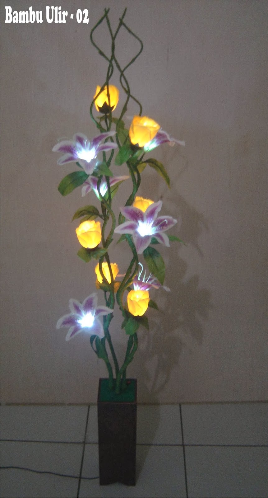 Lampu Bunga Hias: LamPu BuNGa Bambu ULIR