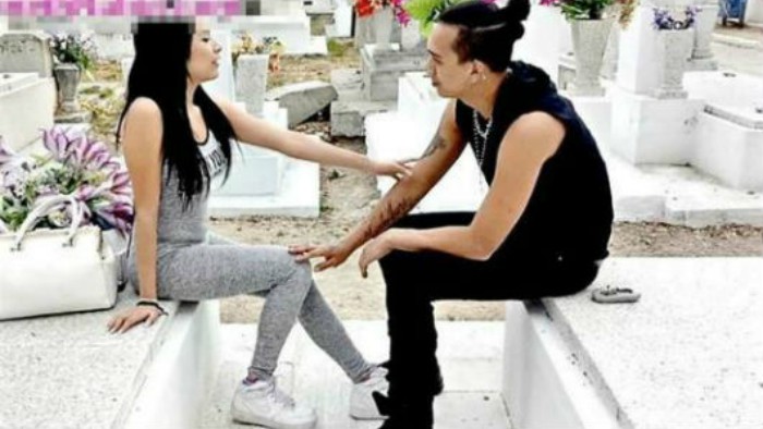 Video Actriz Porno Janeth Rubio Grabó Clip En Cementerio Público ~ Radio Dinámica Machala
