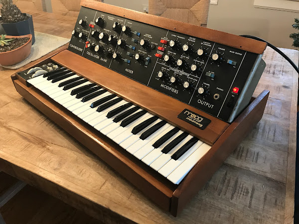 MATRIXSYNTH: Vintage Restored Moog Mini Moog Model D SN 9815