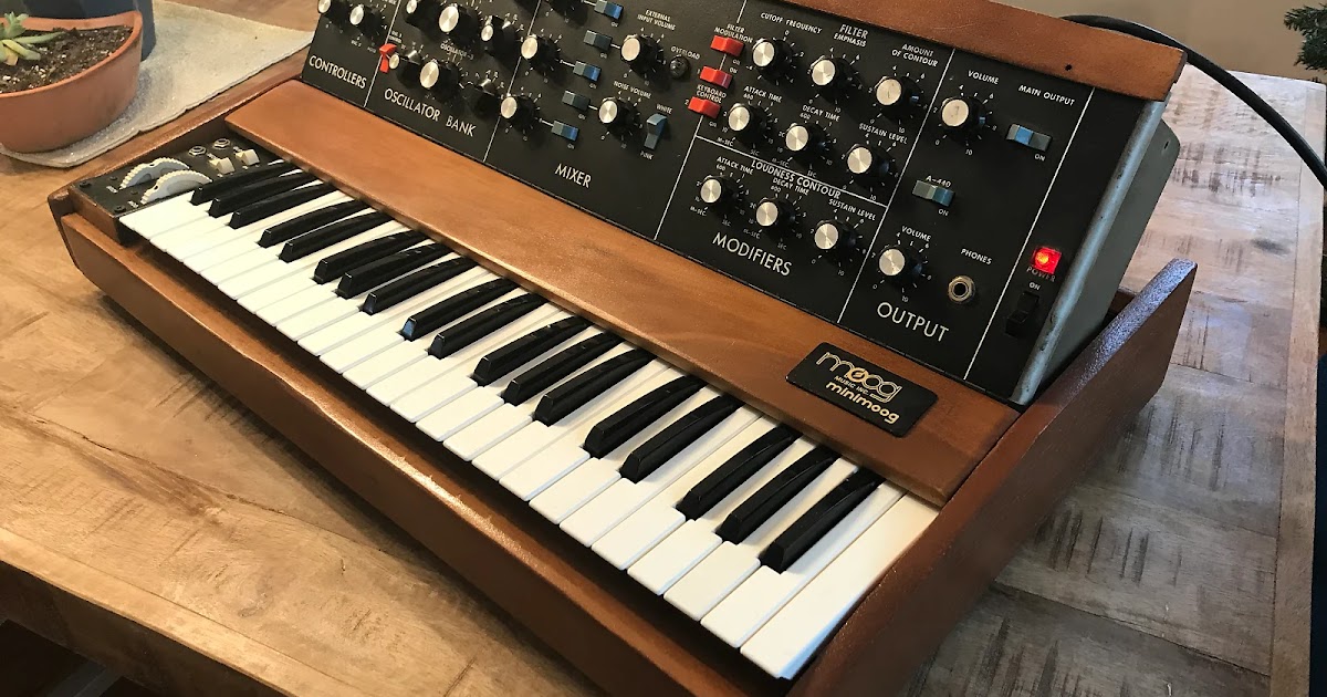 MATRIXSYNTH: Vintage Restored Moog Mini Moog Model D SN 9815