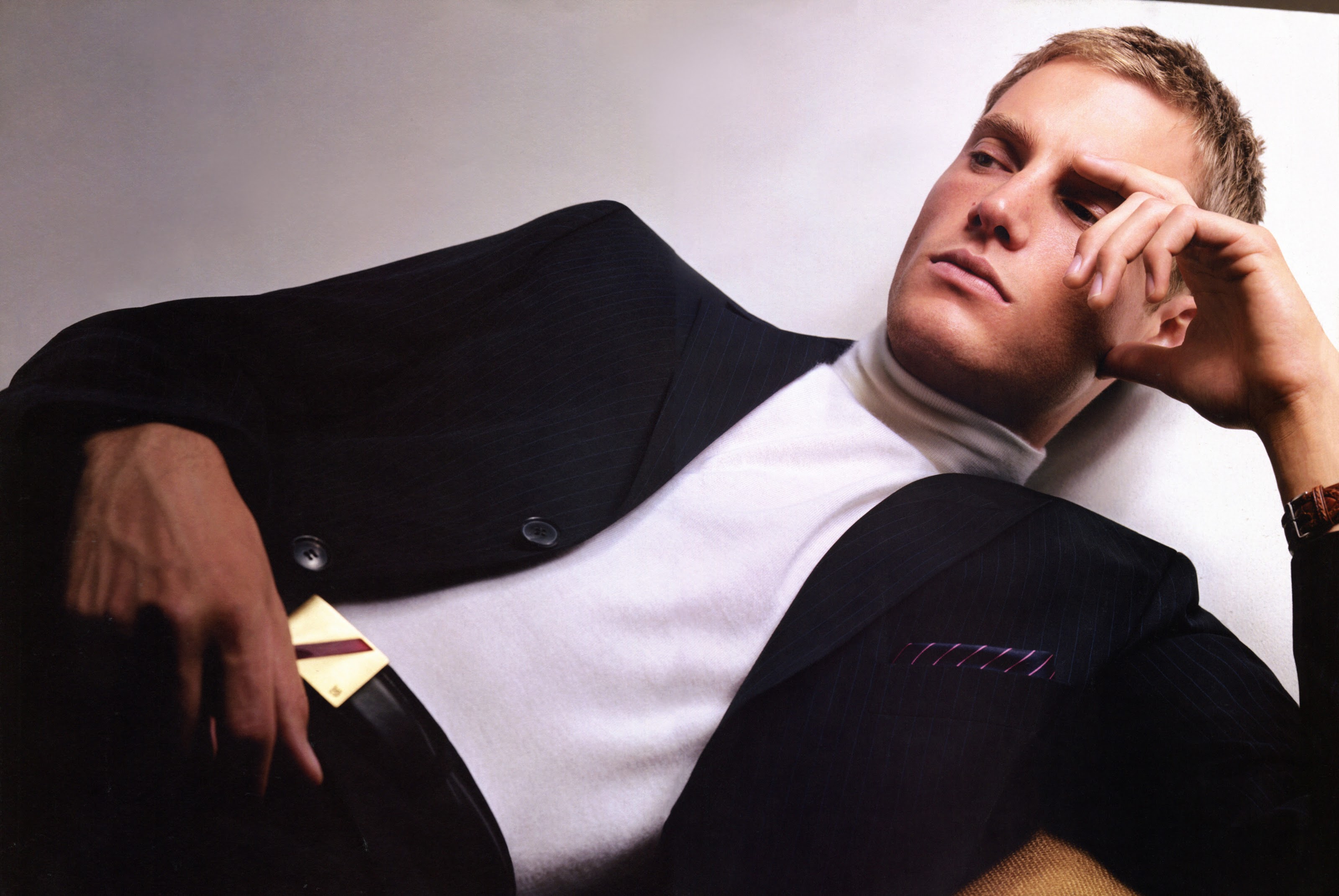 AD CAMPAIGN: HUGO BOSS SS 2001