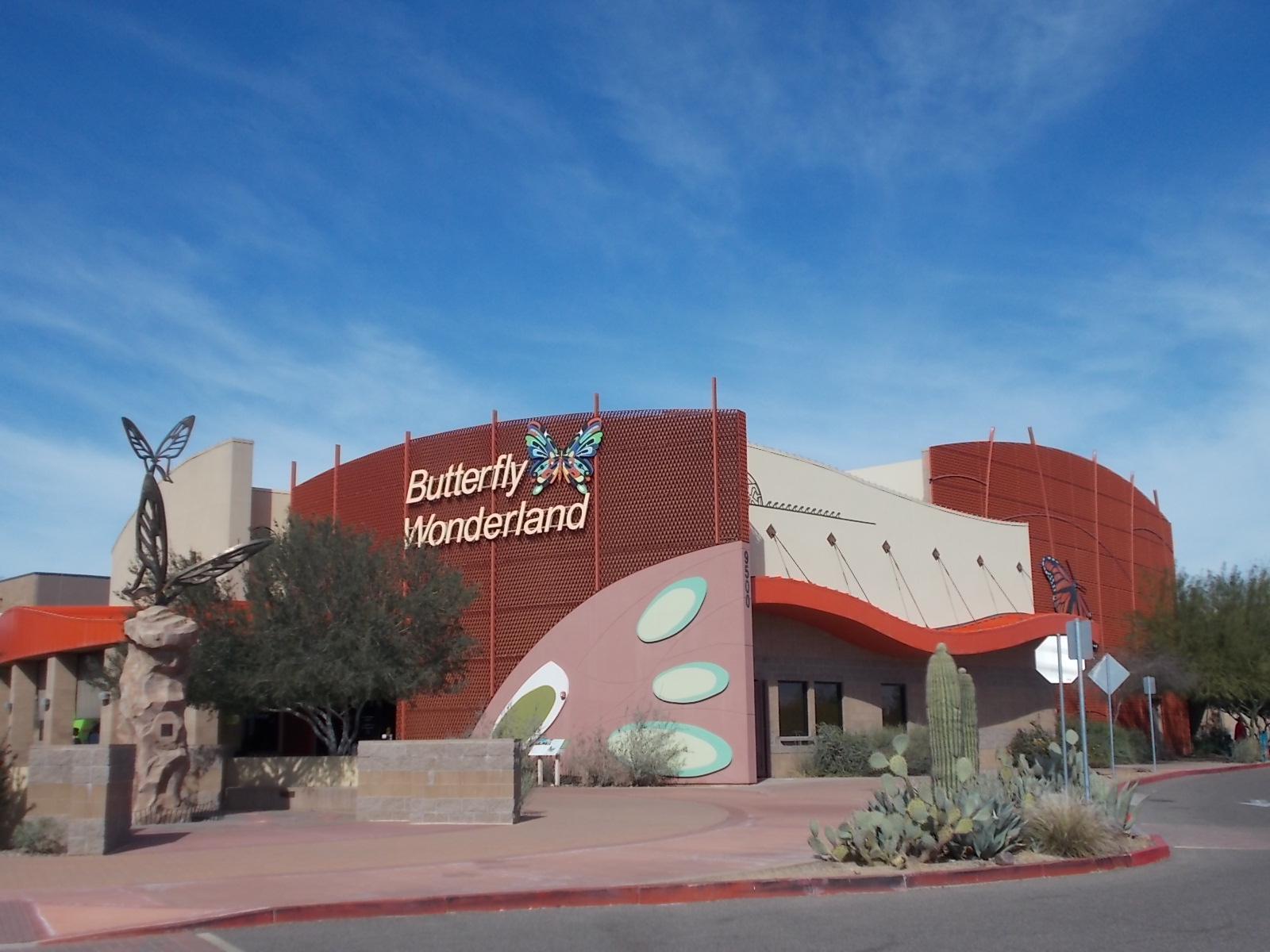 BOBBA CAPS DOXOLOGY: FEB 7, 20 .. THE BUTTERFLY WONDERLAND .. PHOENIX ...