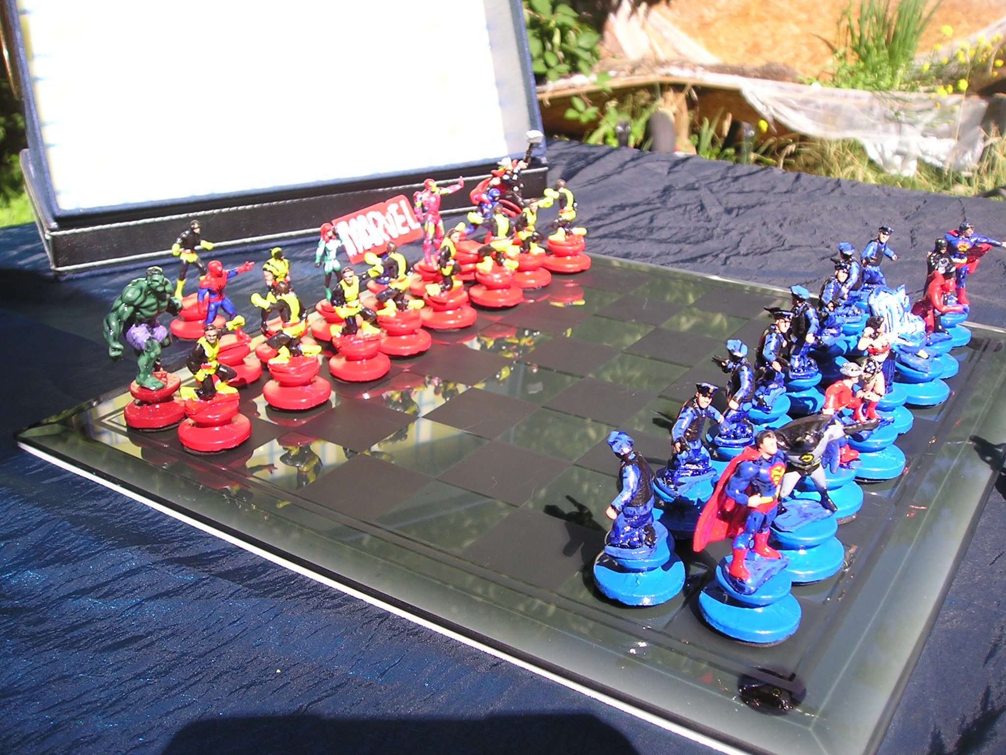 MurdocK's MarauderS: DC vs. MARVEL Superheroes Chess Set