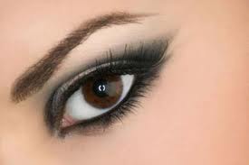 How to Apply Eye Shadow "Rounded and "Winged" - Eye Make Up and Beauty