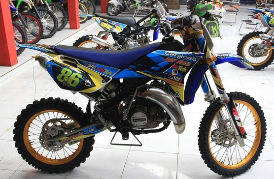 GAMBAR YAMAHA FIZ-R TRAIL GRASSTRACK 2003 KEREN- BANYUWANGI : BUKAN ...