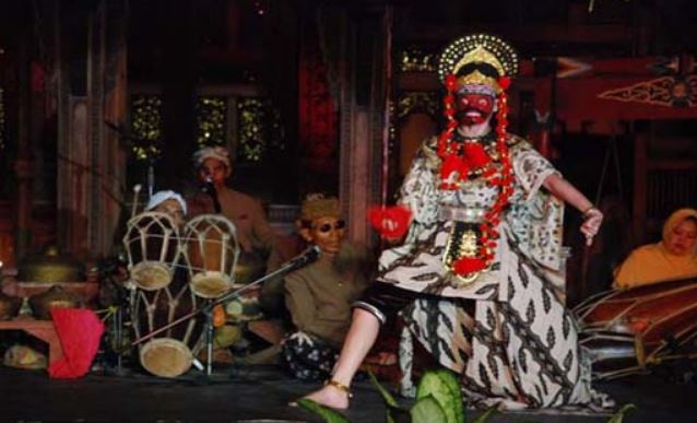 6 Tari Sunda Yang Terkenal dan Terpopuler lengkap dengan Gambarnya ...