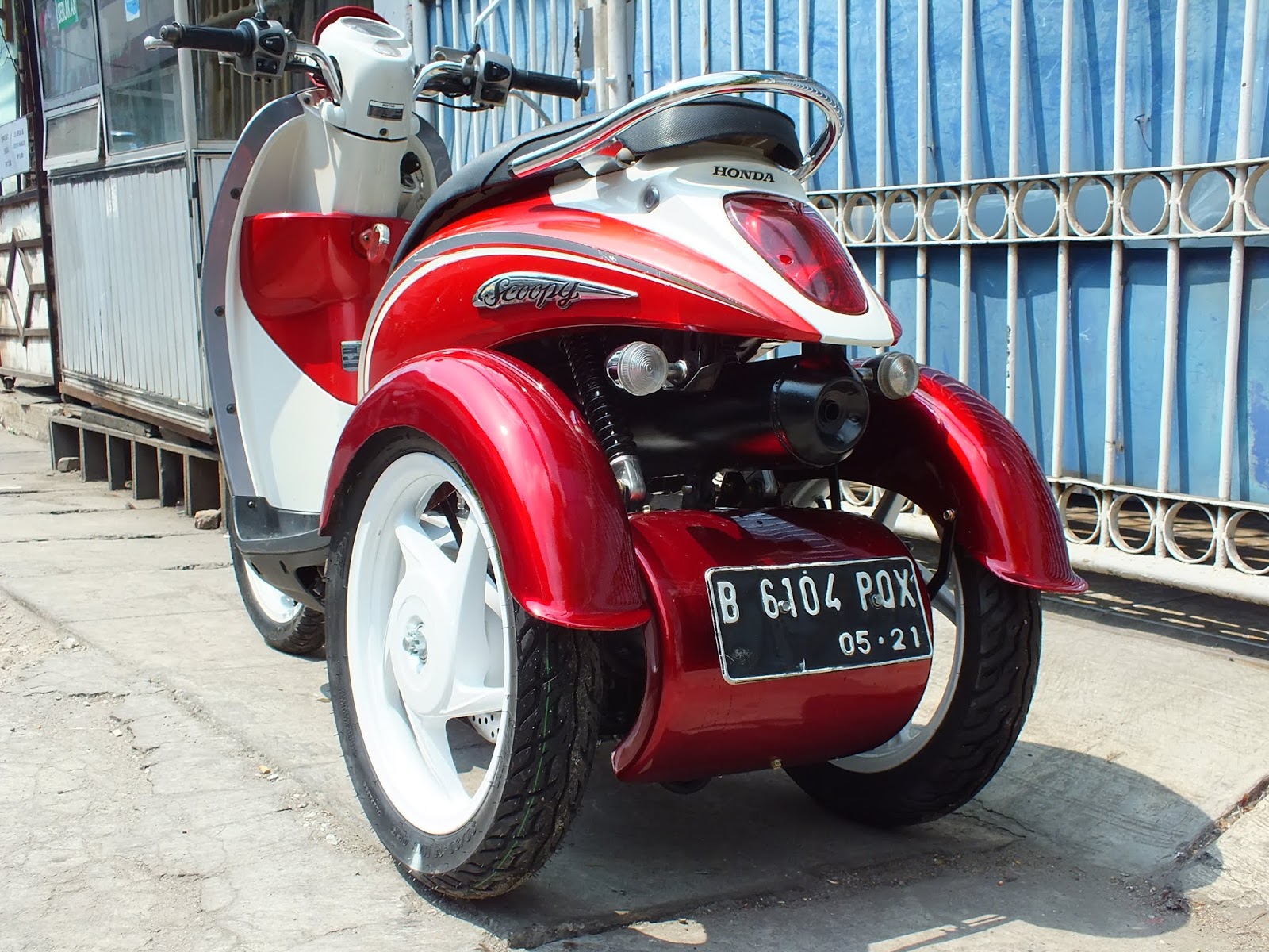 Oracle Modification Concept: HONDA SCOOPY RODA TIGA MINIMALIST Pesanan ...