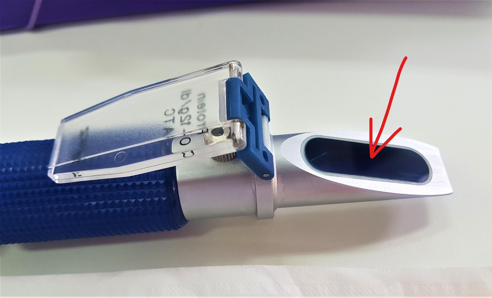 Práctica 4. Manejo del refractómetro 14/10/2019