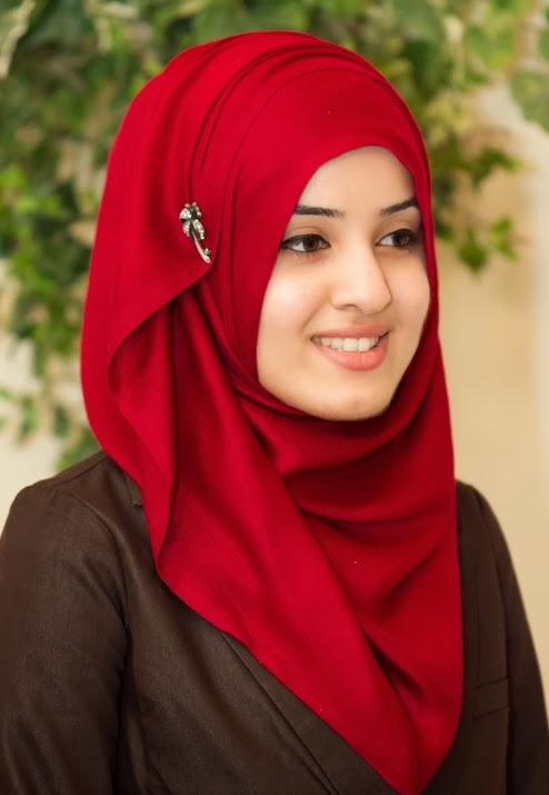 PHOTO PORTER: Beautiful Muslim Women.Basic Characteristics of Muslim Woman PHOTO PORTER: Beautiful Muslim Women.Basic Characteristics of Muslim Woman
