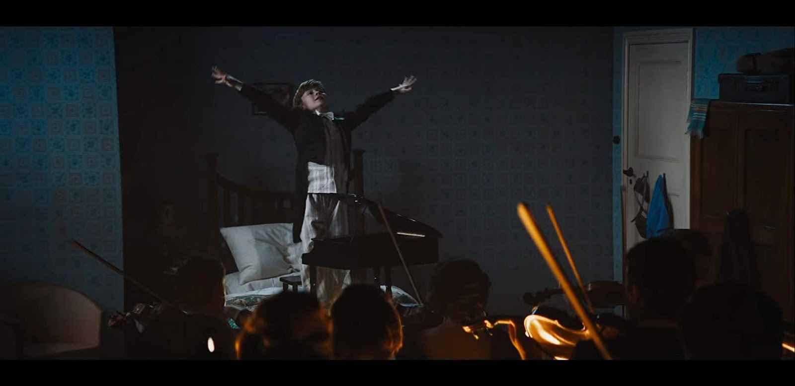 Rocketman - DVD, sofá e pipoca