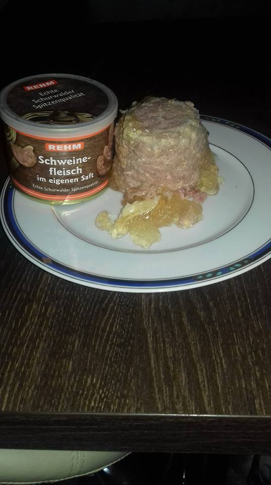 Brigitte´s Testseite: Rehm-Es geht um die Wurst