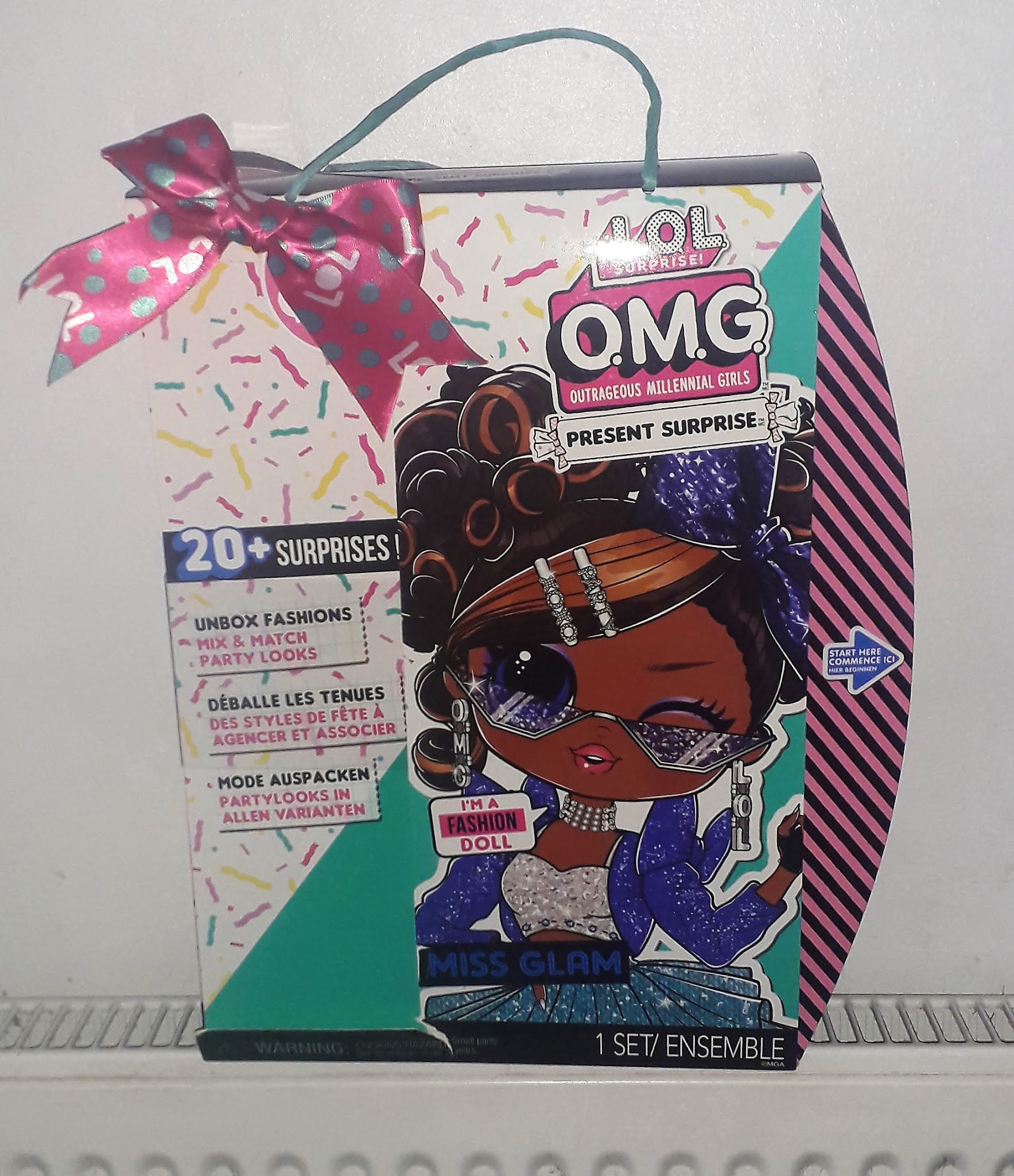 Monkfish's dolly ramble: LOL OMG Present Surprise - Miss Glam