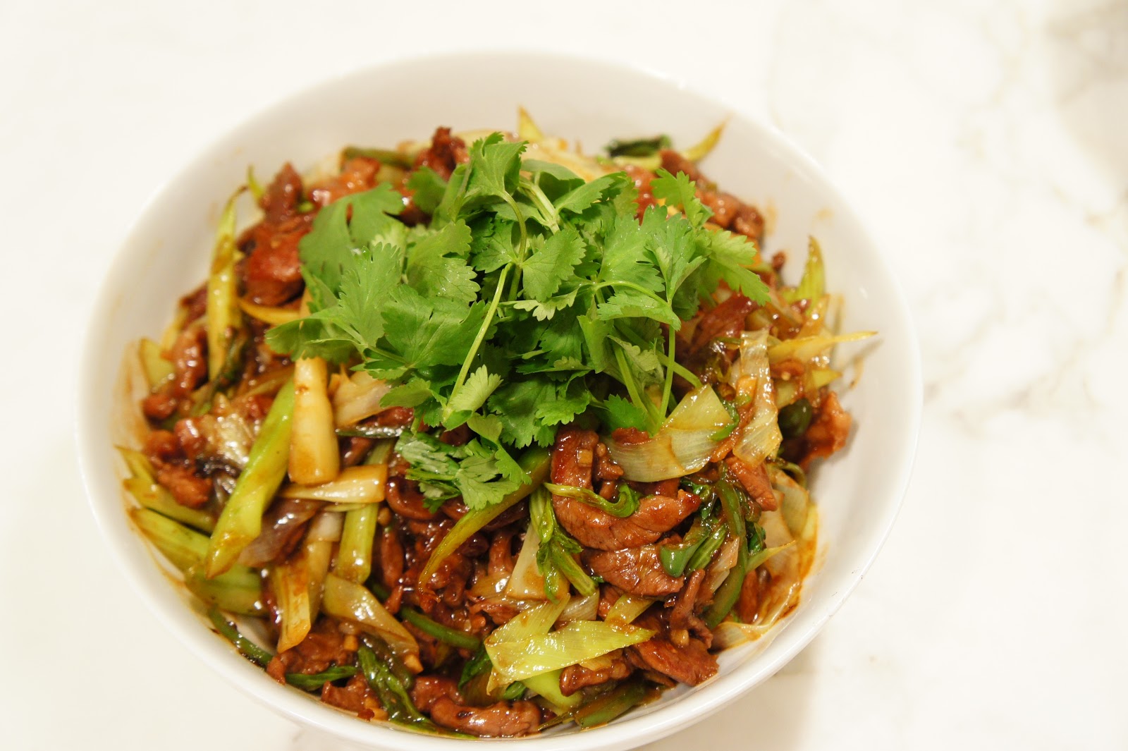 Spicy Wok Fried Lamb with Celery and Leek