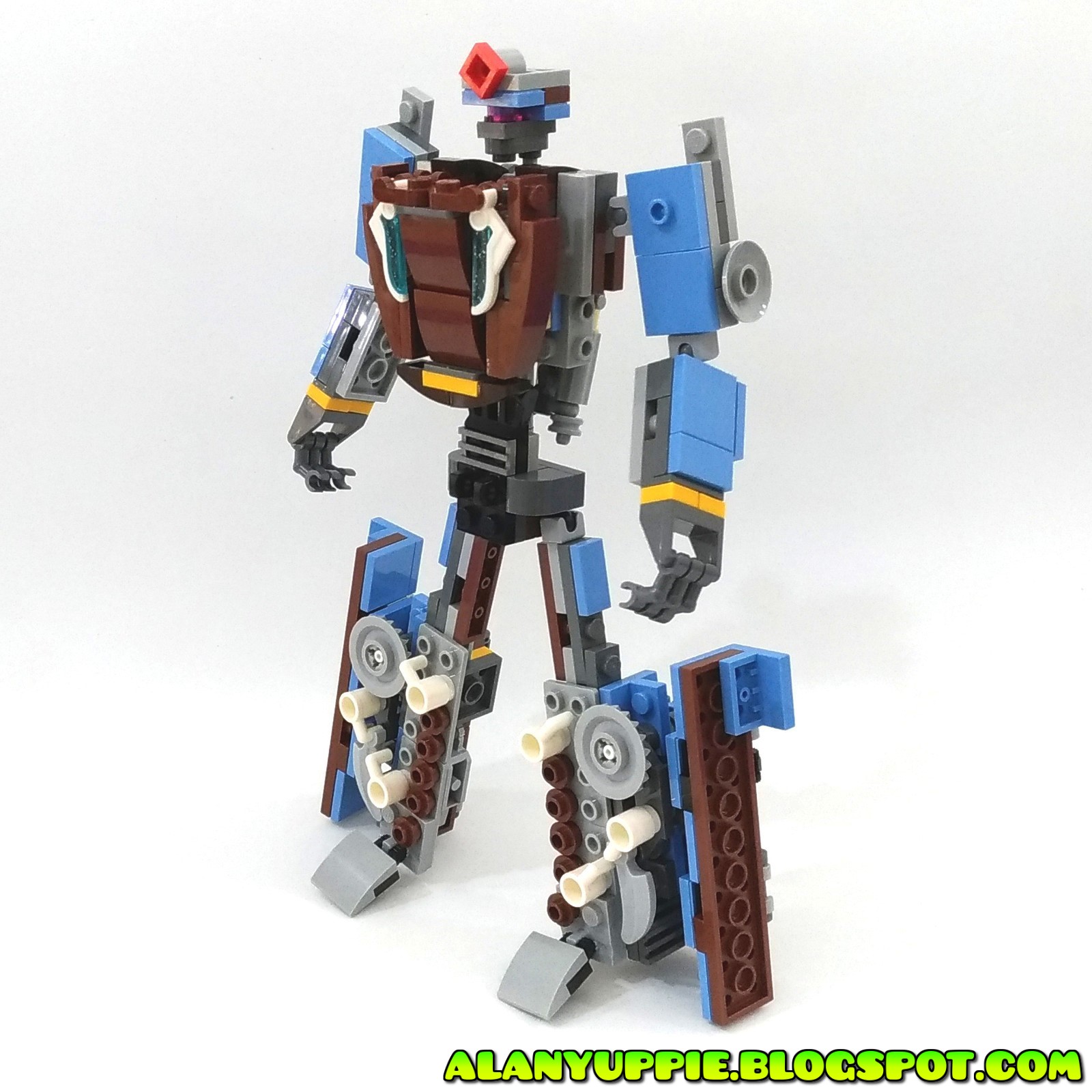 LEGO MOC Transformer Thundertank from set 70842 by alanyuppie ...