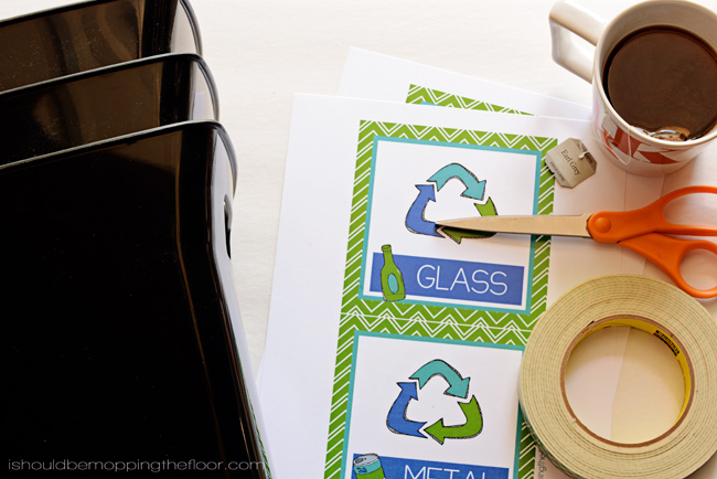 Free Printable Recycling Bin Labels | i should be mopping the floor