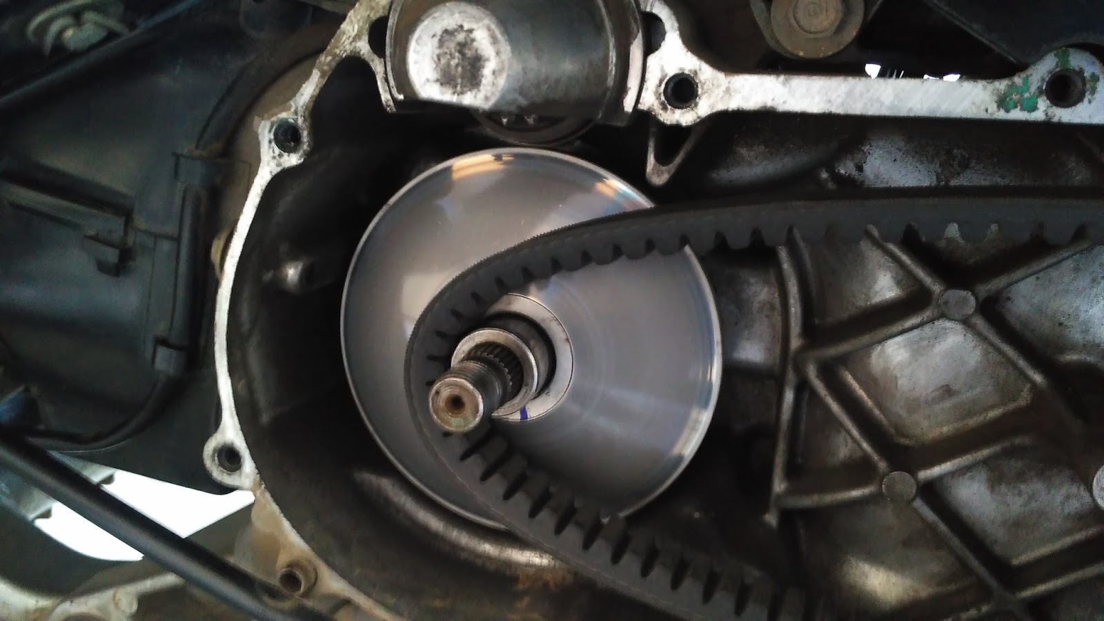 Mengenal sistem transmisi cvt pada motor matic