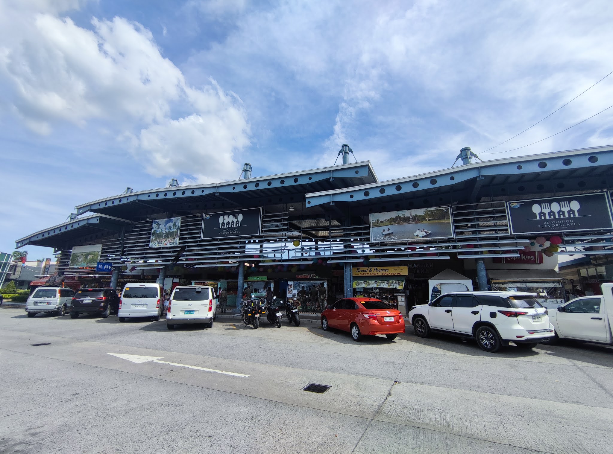 Best Stopovers in NLEX - SCTEX for Dining and Shopping - The Pinoy Traveler