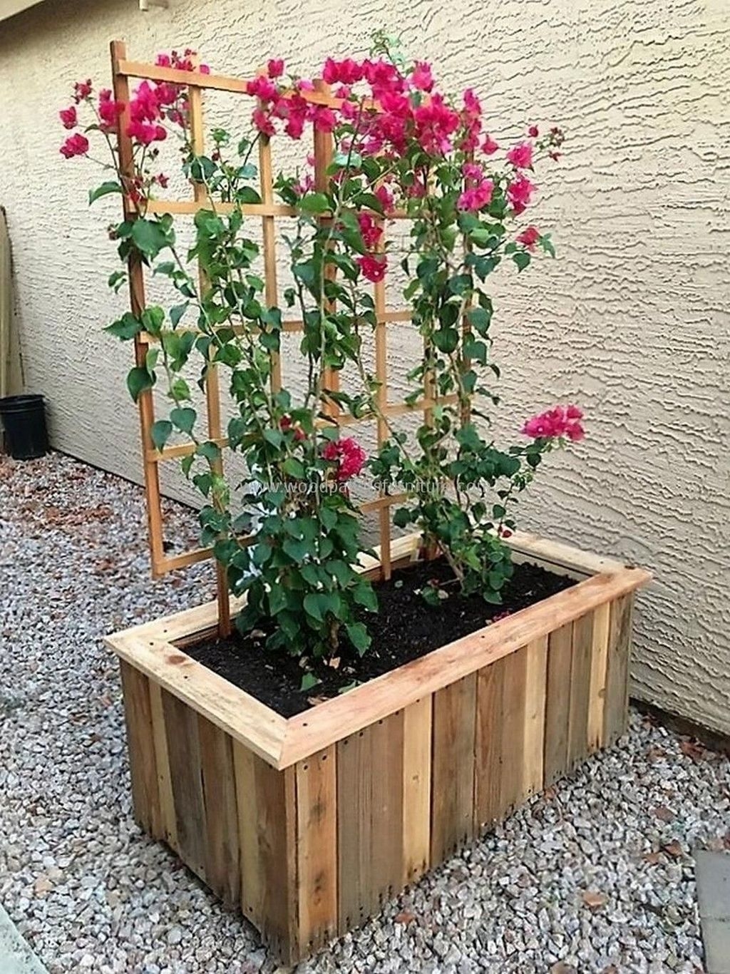 40 Pretty Privacy Fence Planter Boxes Ideas To Try