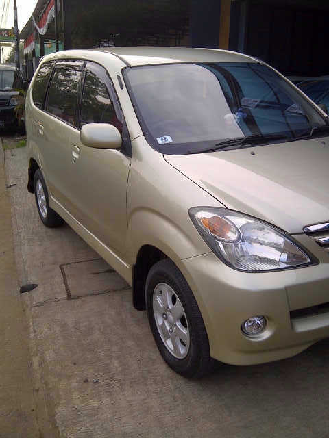 Sekawan Motor: TOYOTA AVANZA 2005 GOLD TYPE G