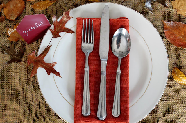 Nature Inspired Thanksgiving Place Settings | love my simple home