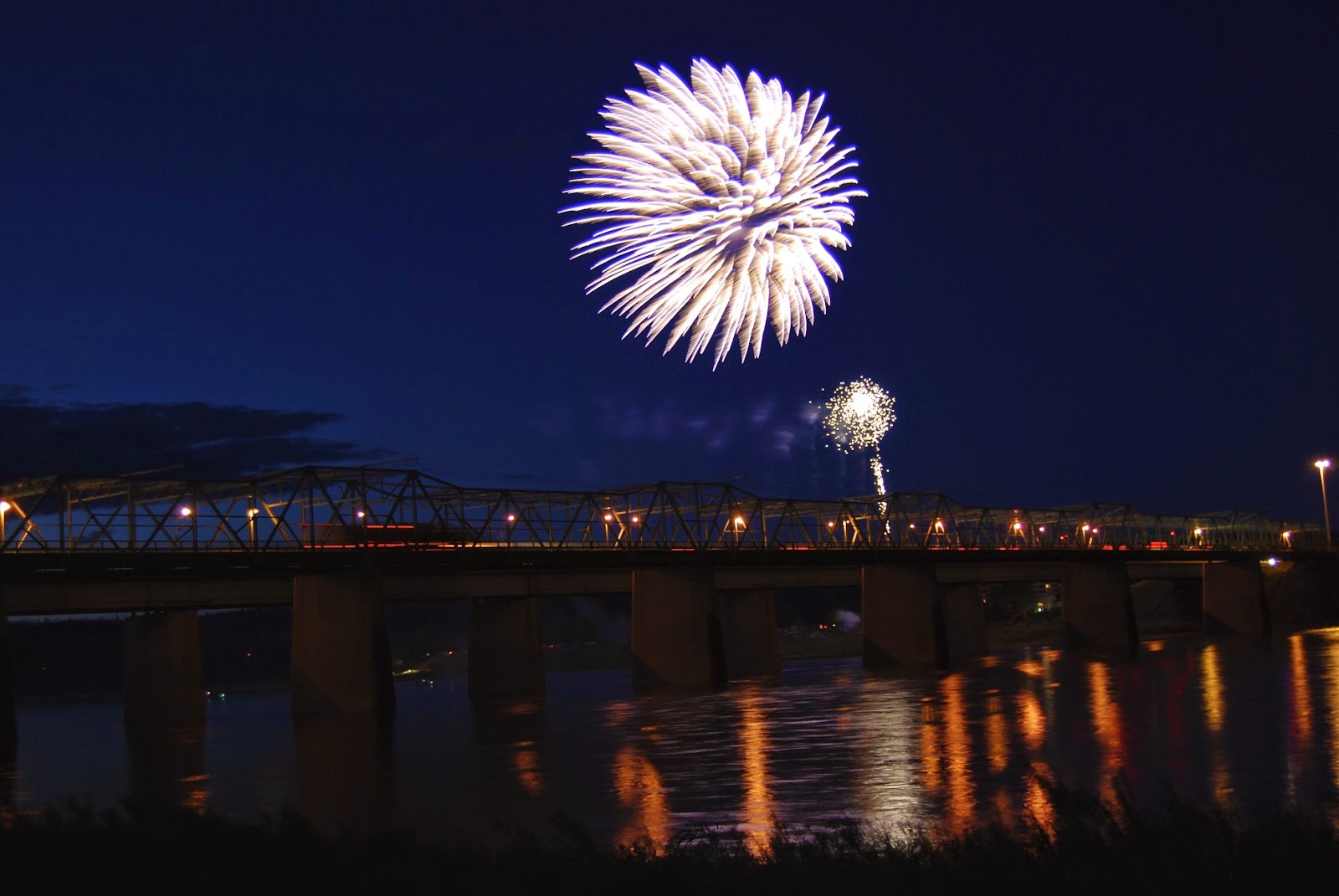 McMurray Musings: The Iconic Green Bridge