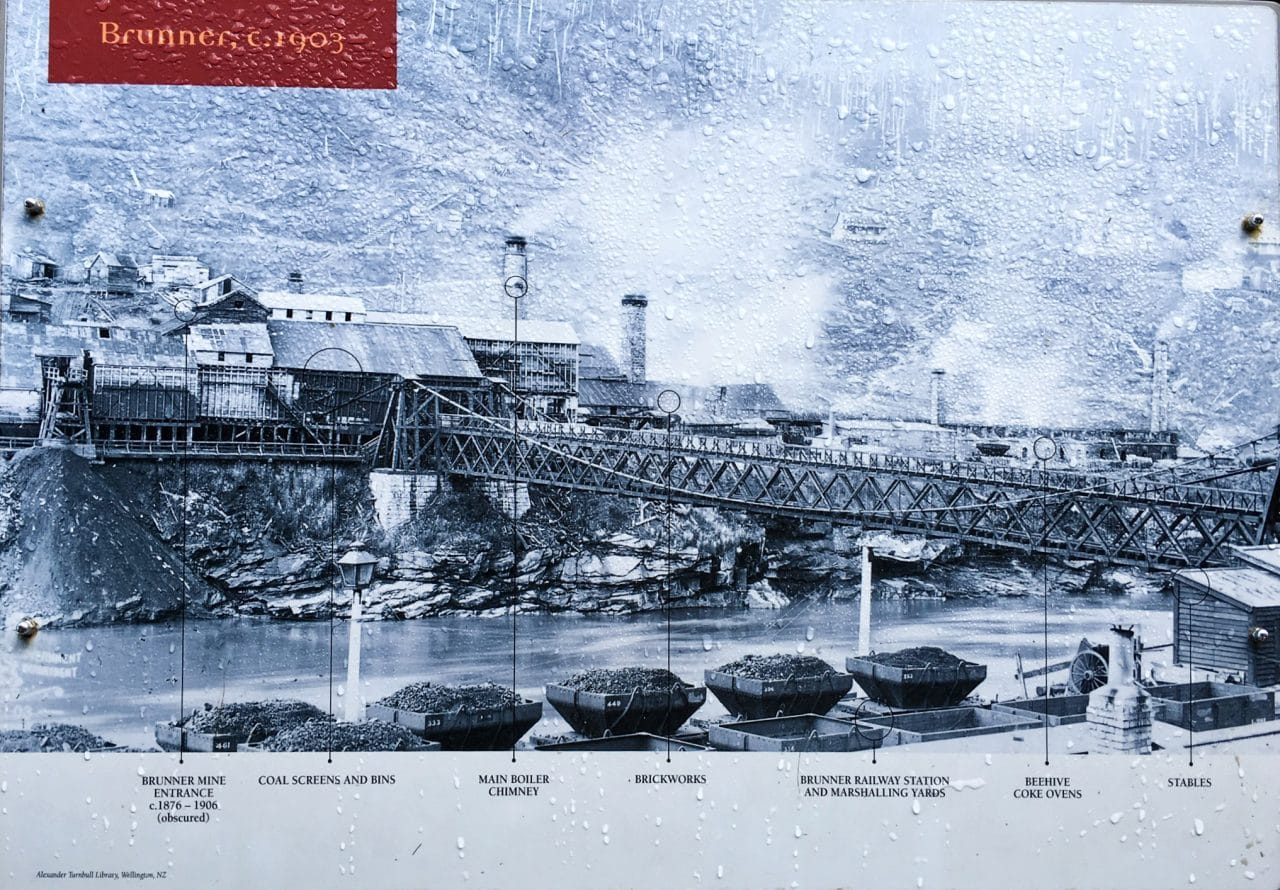 Tramping in the New Zealand backcountry: NZ Bush Adventures: At the ...