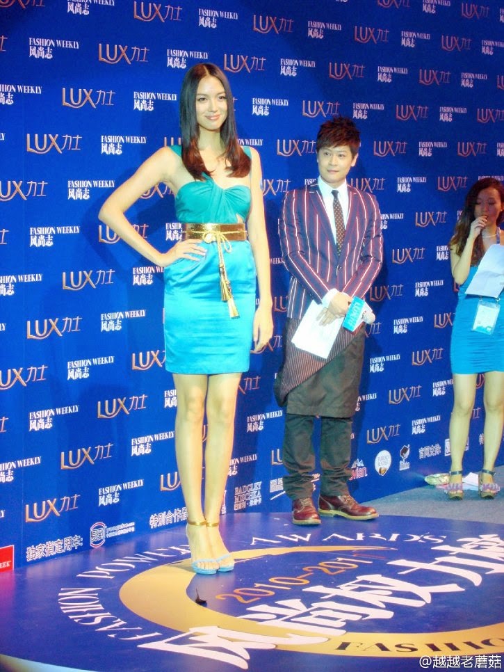 Zilin Zhang 張梓琳 182cm (UPDATED) - Tall Woman - Height Comparison