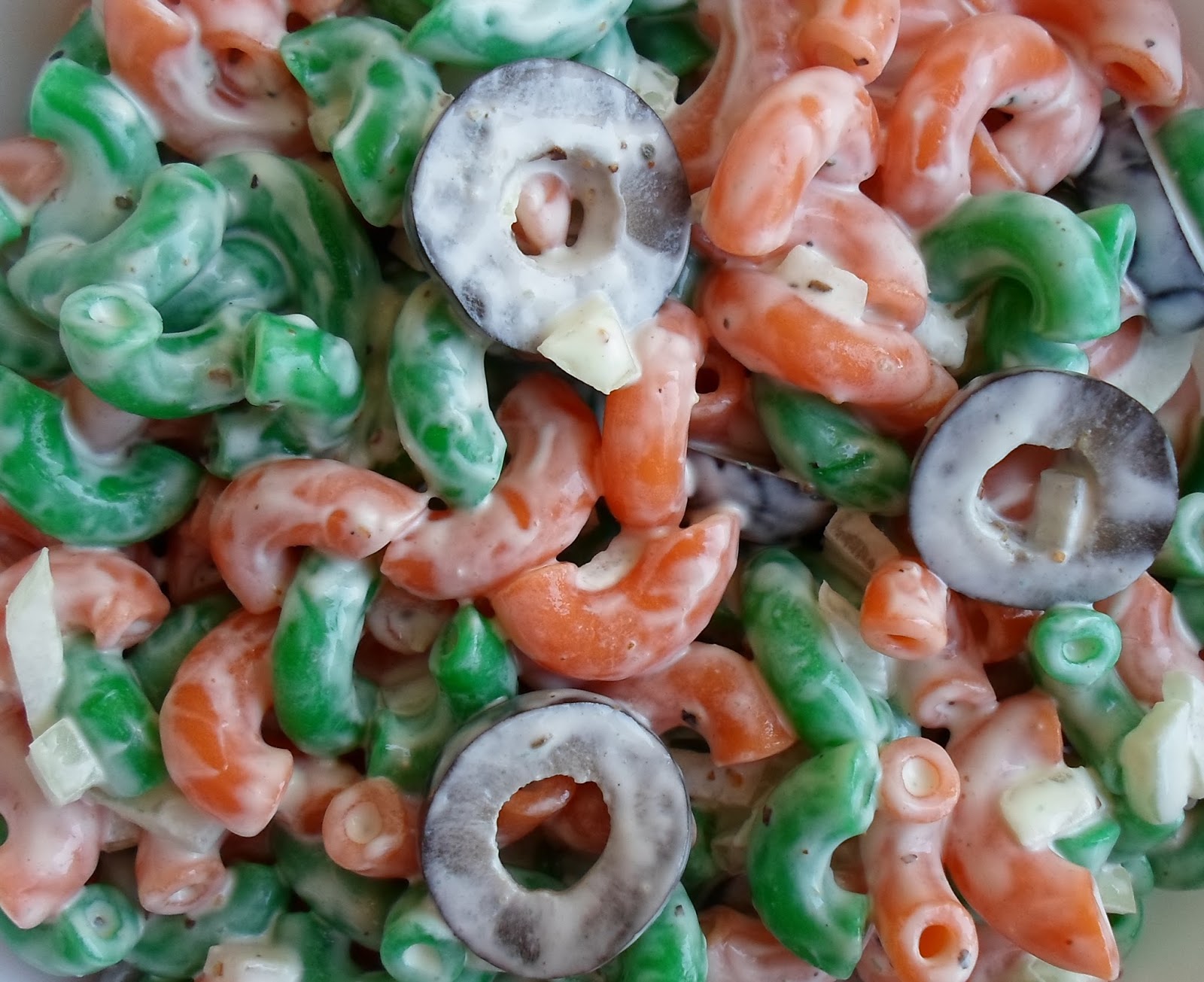 Happier Than A Pig In Mud: BOO-t-ful Dyed Pasta Salad
